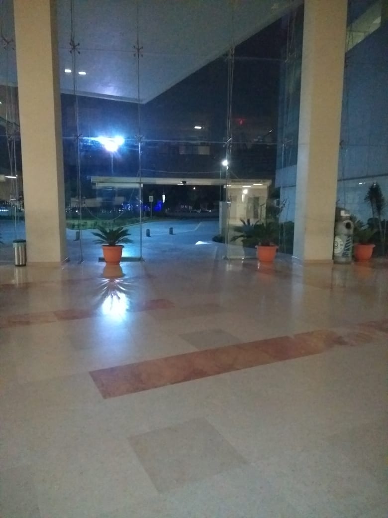 #TUVOZ: SIN FUNCIONAR LA PUERTA Y ELEVADORES DEL HOSPITAL 200 DEL IMSS ...