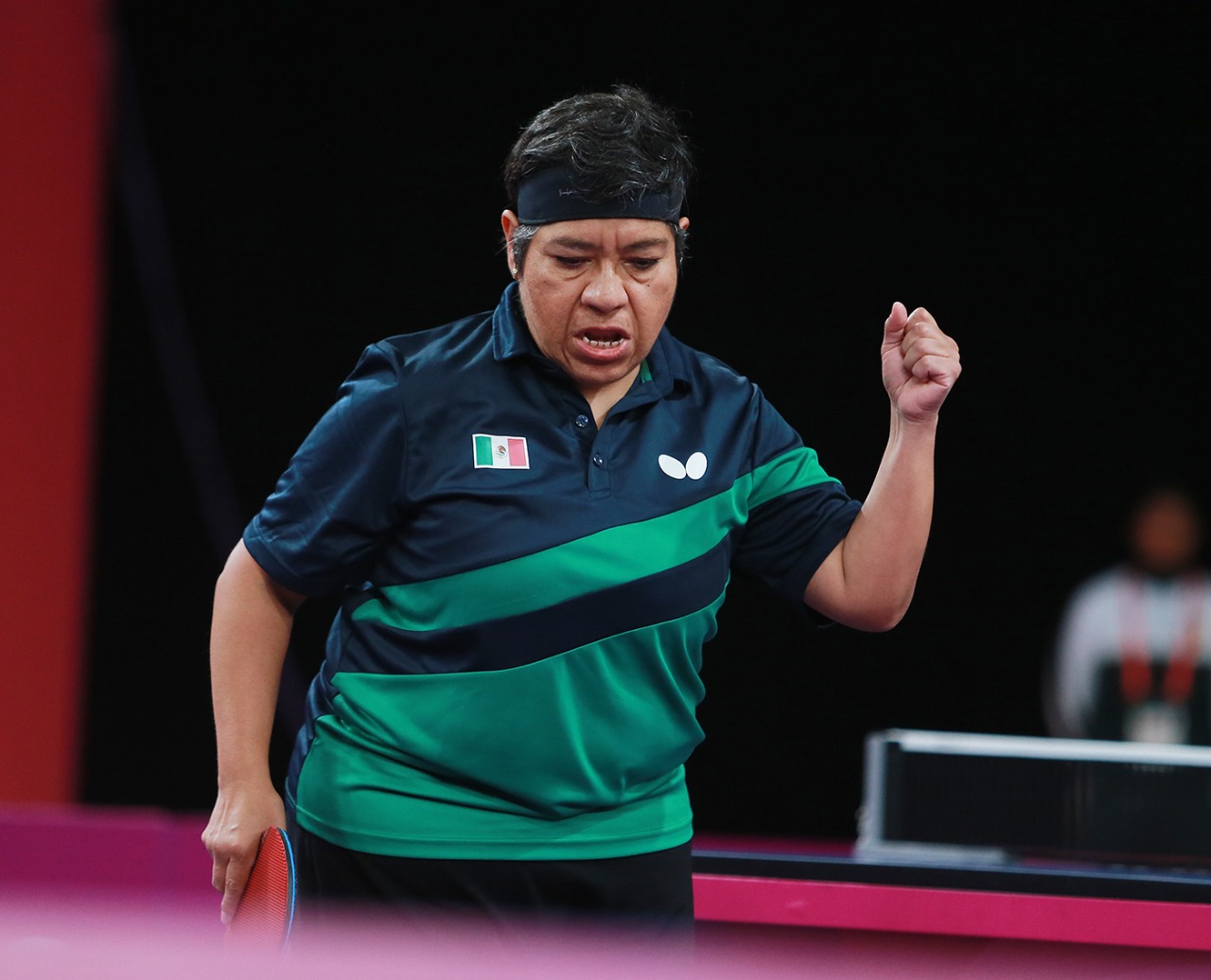 CLAUDIA PÉREZ RELATA DETALLES DE SU ENTRENAMIENTO EN CASA* Reporteros ...