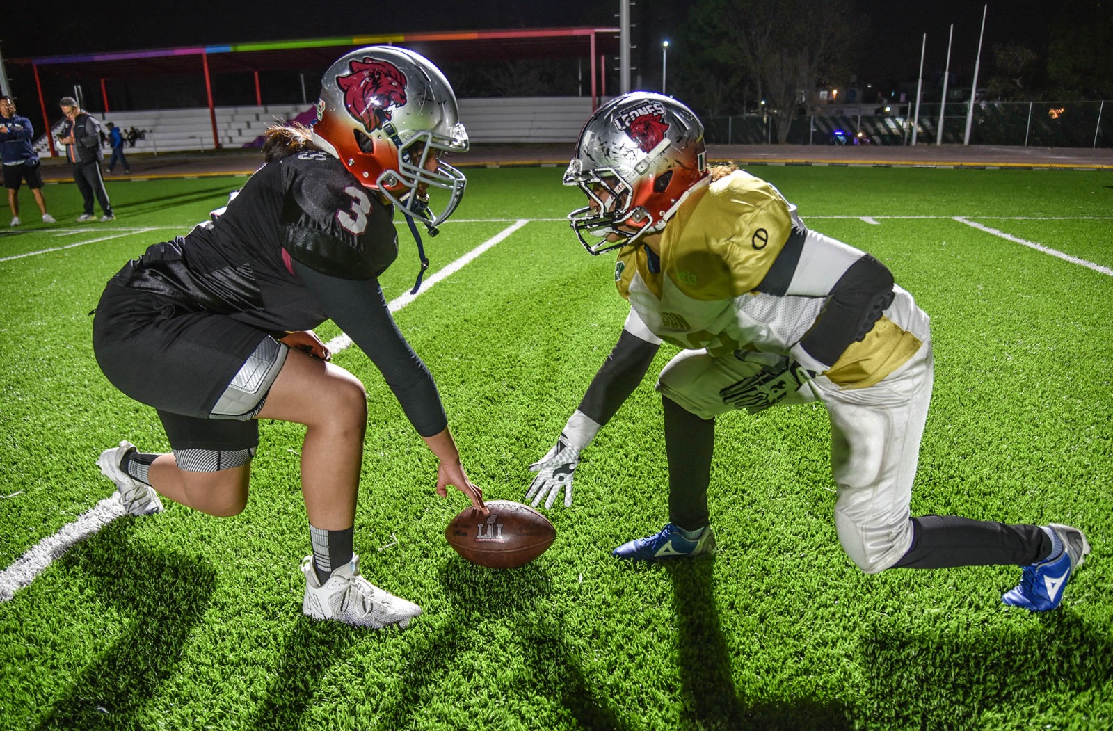 EL CAMPO DE FUTBOL AMERICANO «VIVE TU COMUNIDAD» ES UN MARAVILLOSO ...