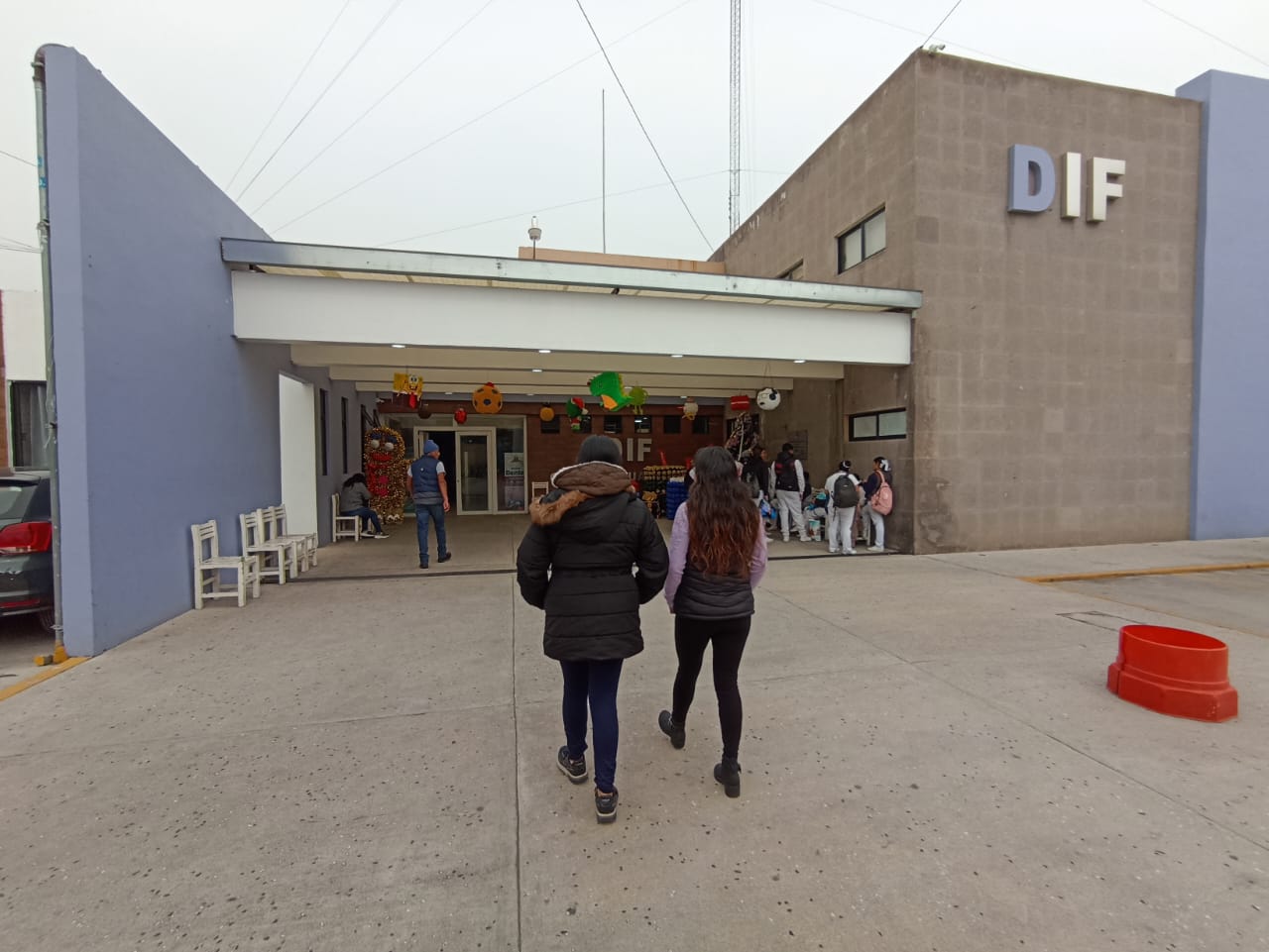 DIF Neza recomienda vacunarse y cuidarse del frío para prevenir enfermedades respiratorias